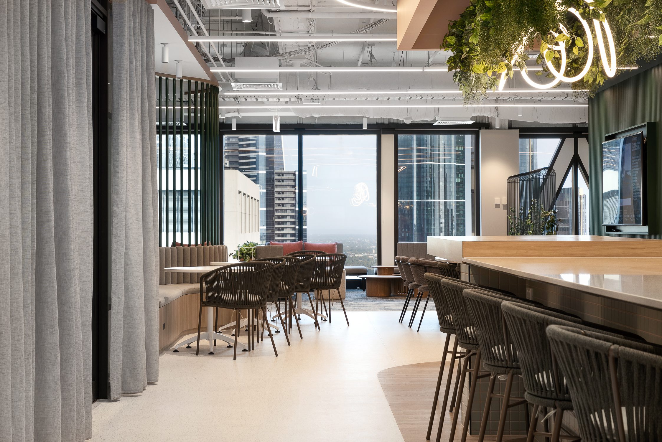 The Gestalt Principles in Office Design | Contour Interiors